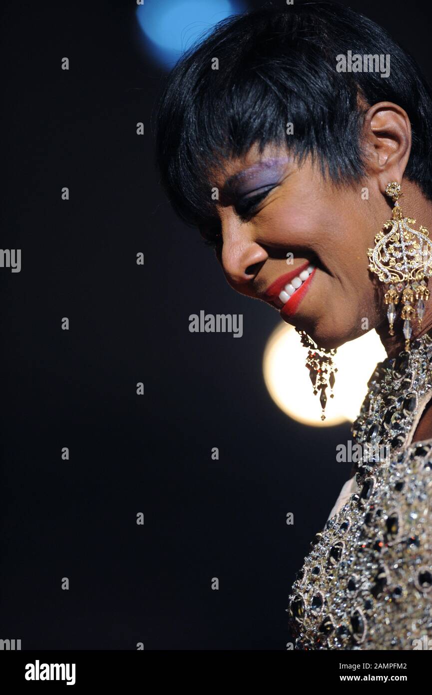 Natalie maria cole hi-res stock photography and images - Alamy