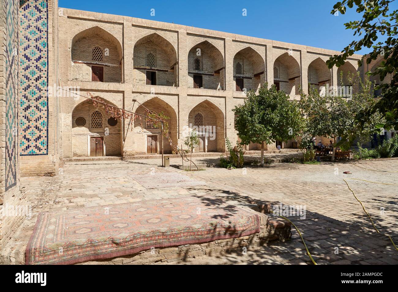 Madari hi-res stock photography and images - Alamy