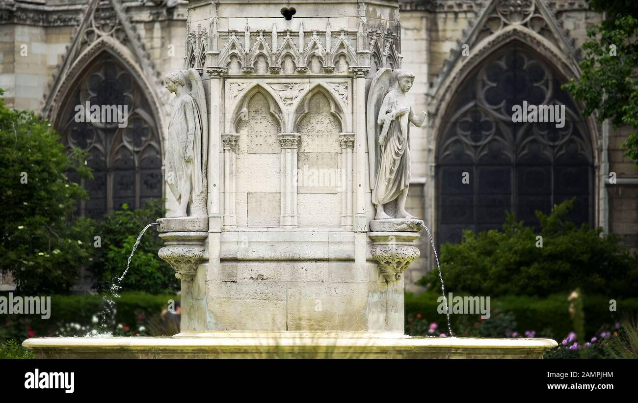 Fountain of the Virgin and Notre Dame de Paris, famous attractions ...
