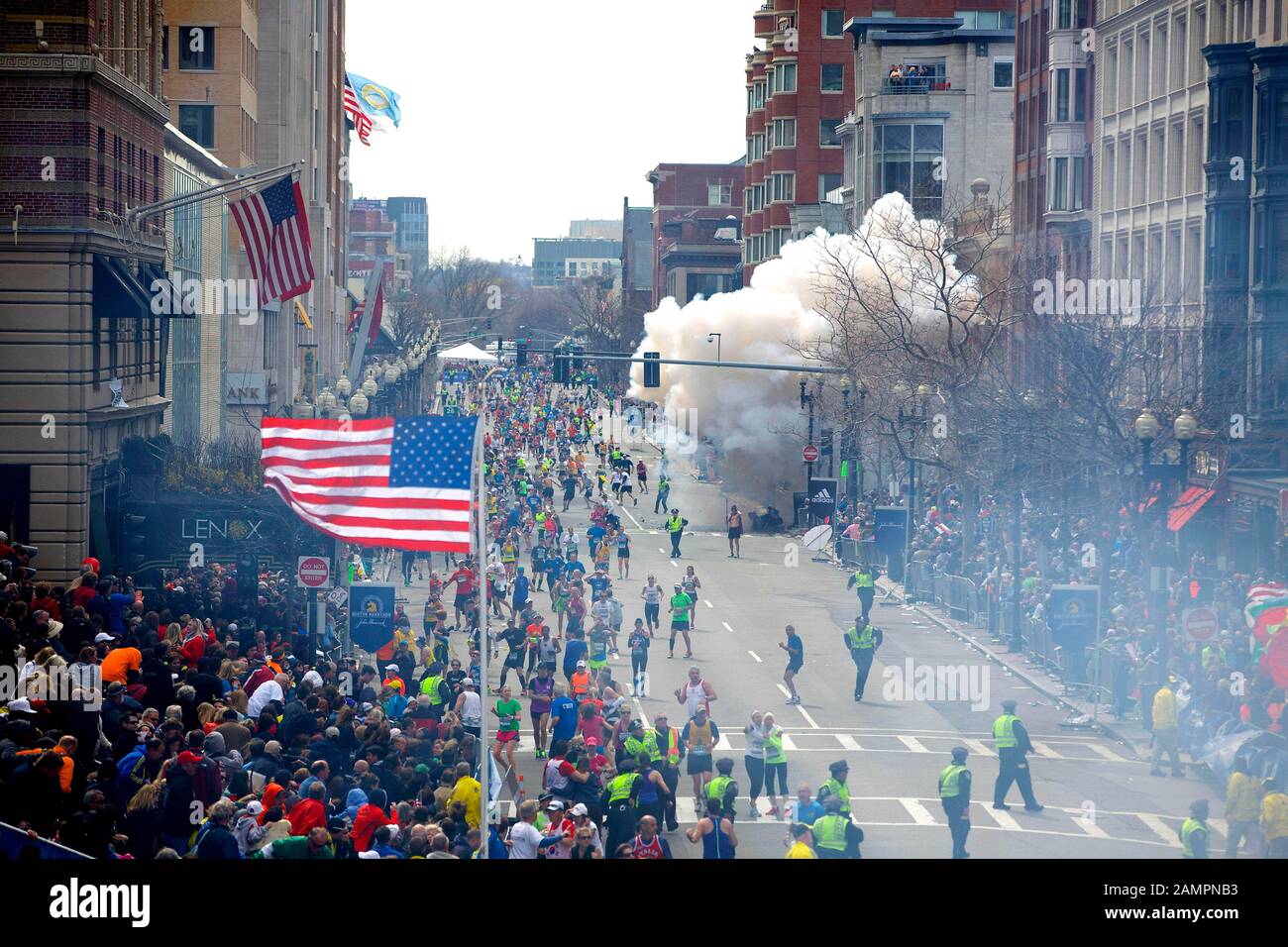 2013 boston bomb exploded hi-res stock photography and images - Alamy