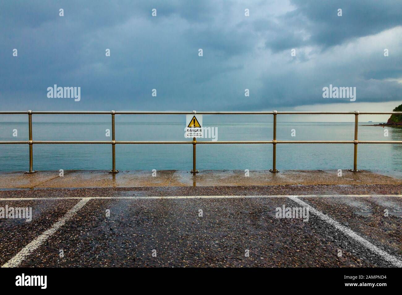 Parking lot railing hi-res stock photography and images - Alamy