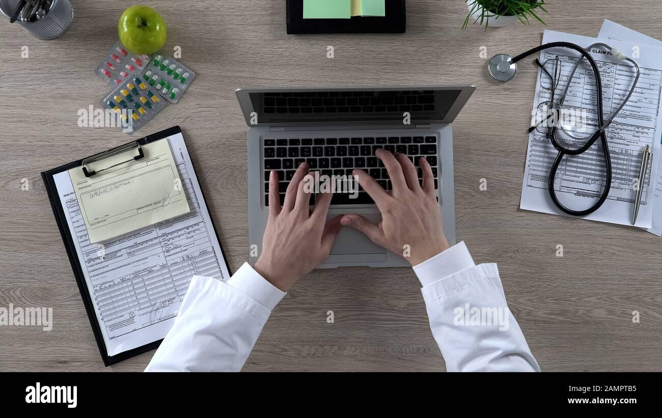 Patients information hi-res stock photography and images - Alamy