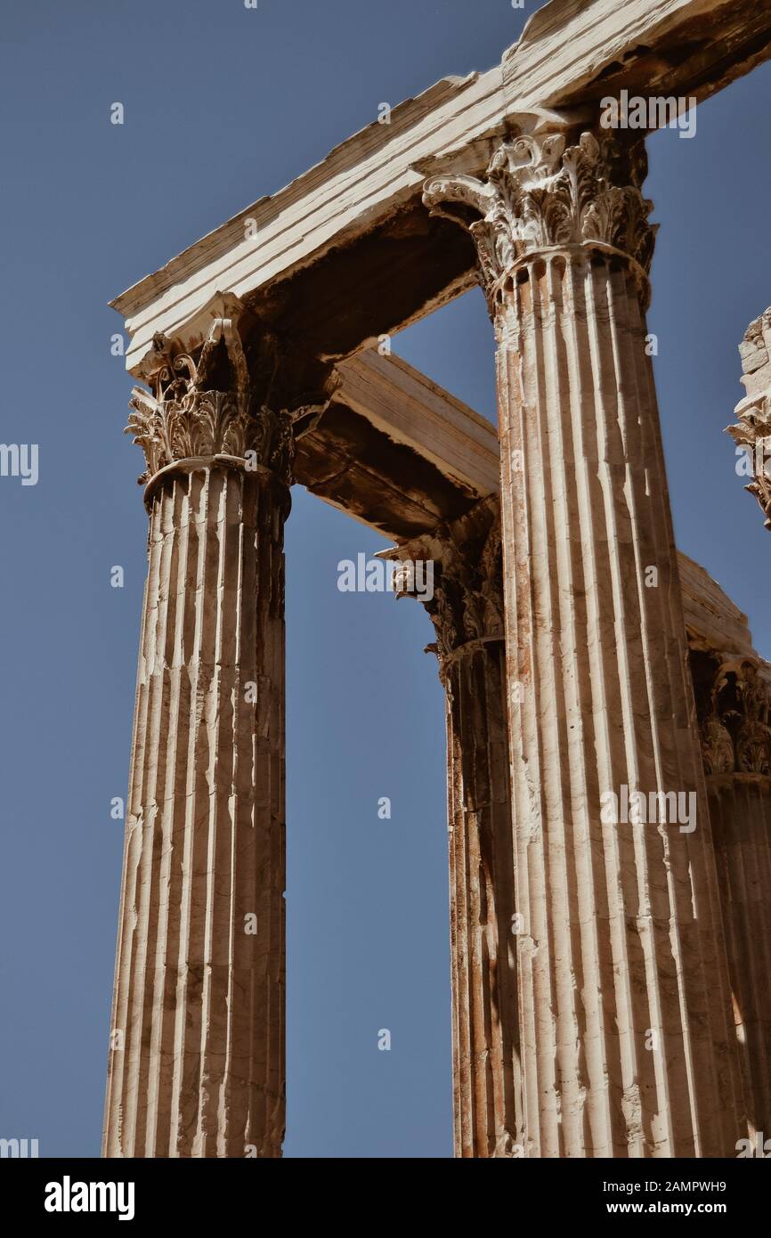 Corinthian columns in the Temple of Olympian Zeus Stock Photo - Alamy