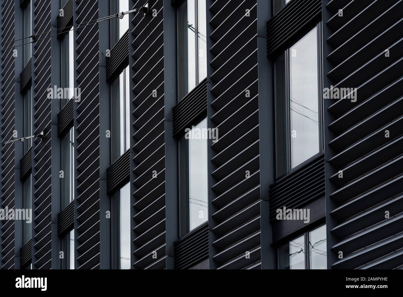 Parallelogram architecture hi-res stock photography and images - Alamy