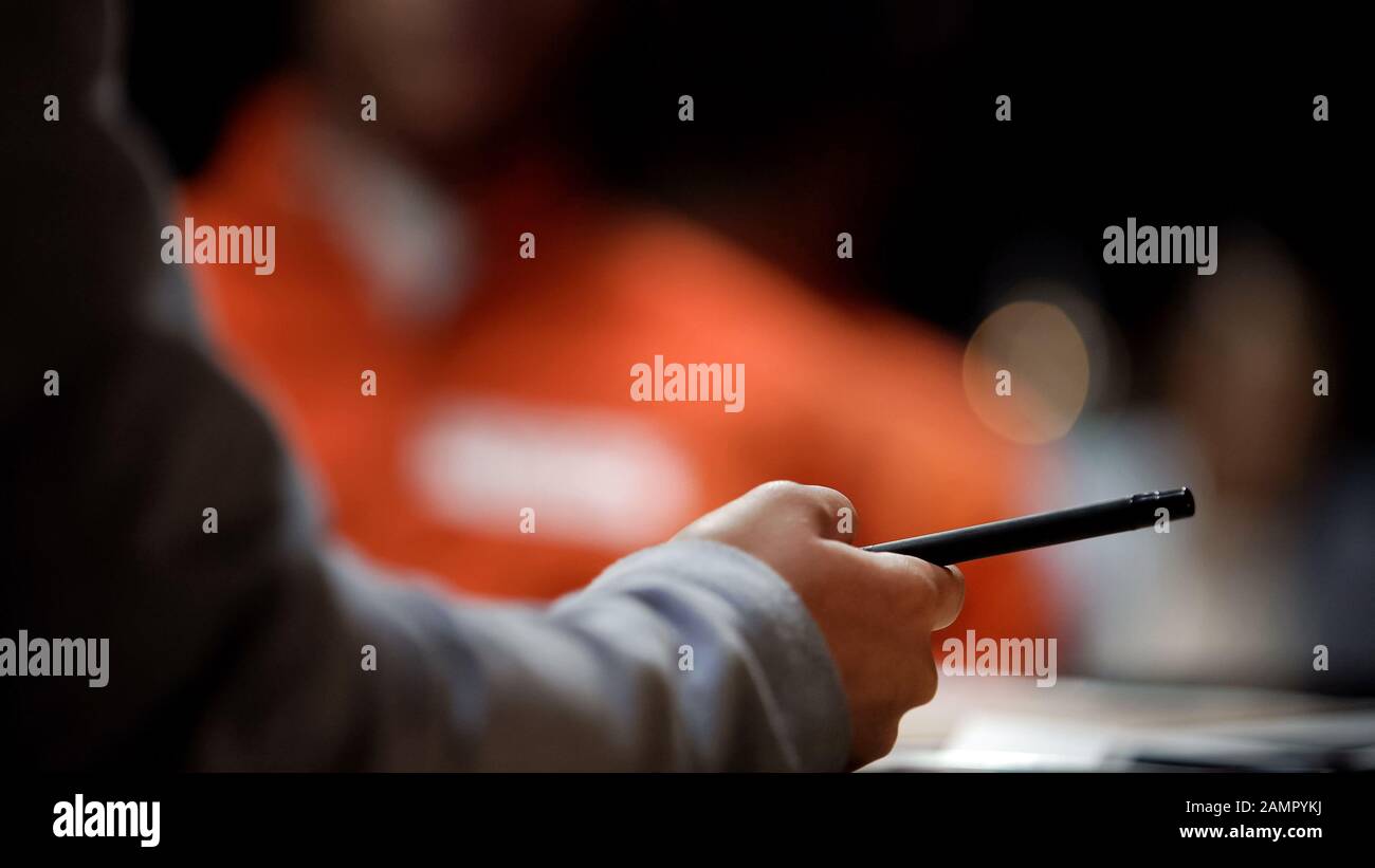 Police making notes hi-res stock photography and images - Alamy