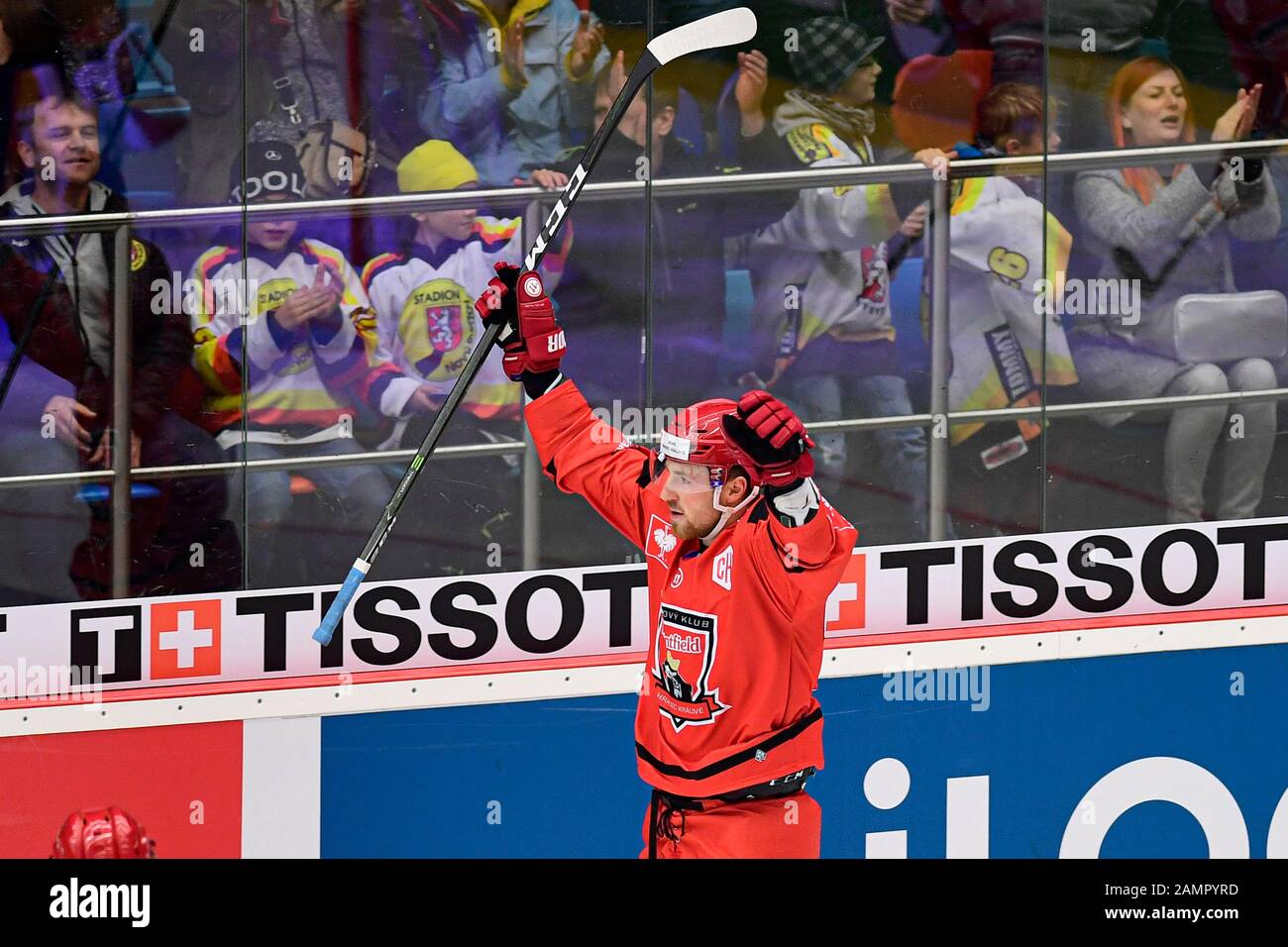 David mountfield hi-res stock photography and images - Alamy