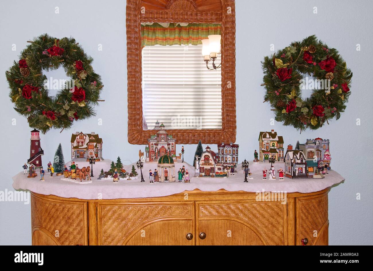 Lighted ceramic house hi-res stock photography and images - Alamy