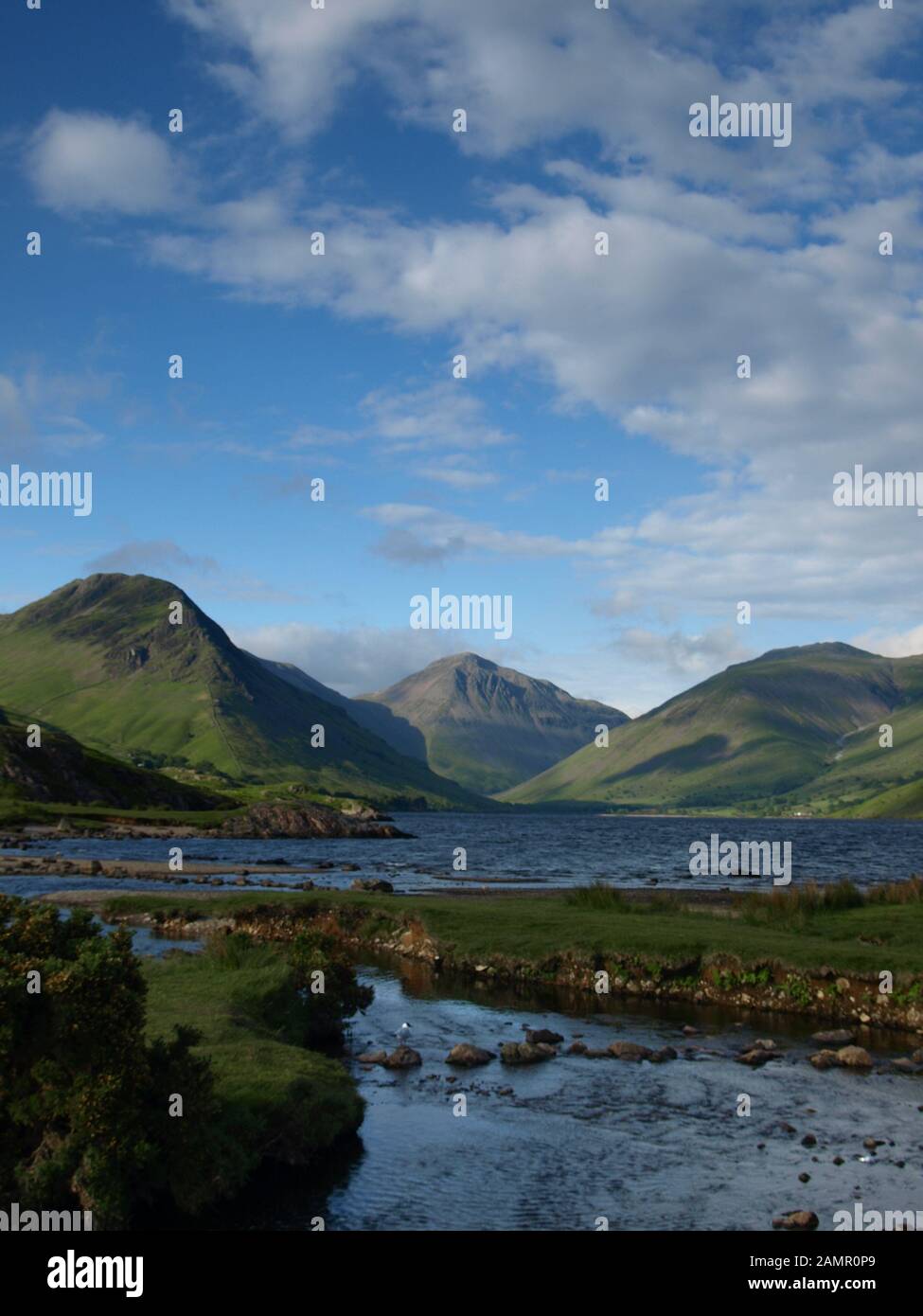 Wast Water located in Wasdale in the Lake District. United Kingdom ...