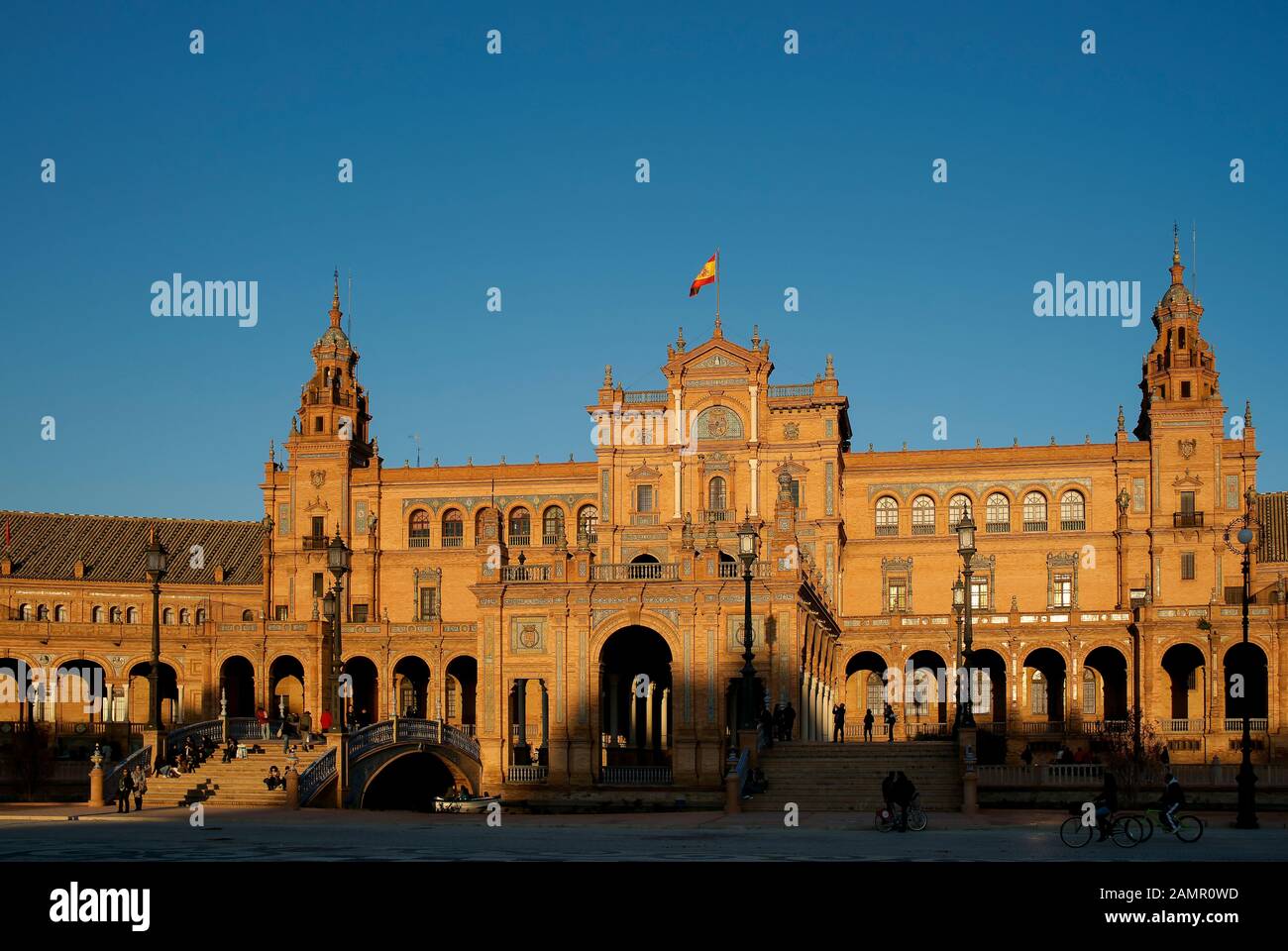 Spain's Seville square built for the 1929 Ibero-American exhibition ...