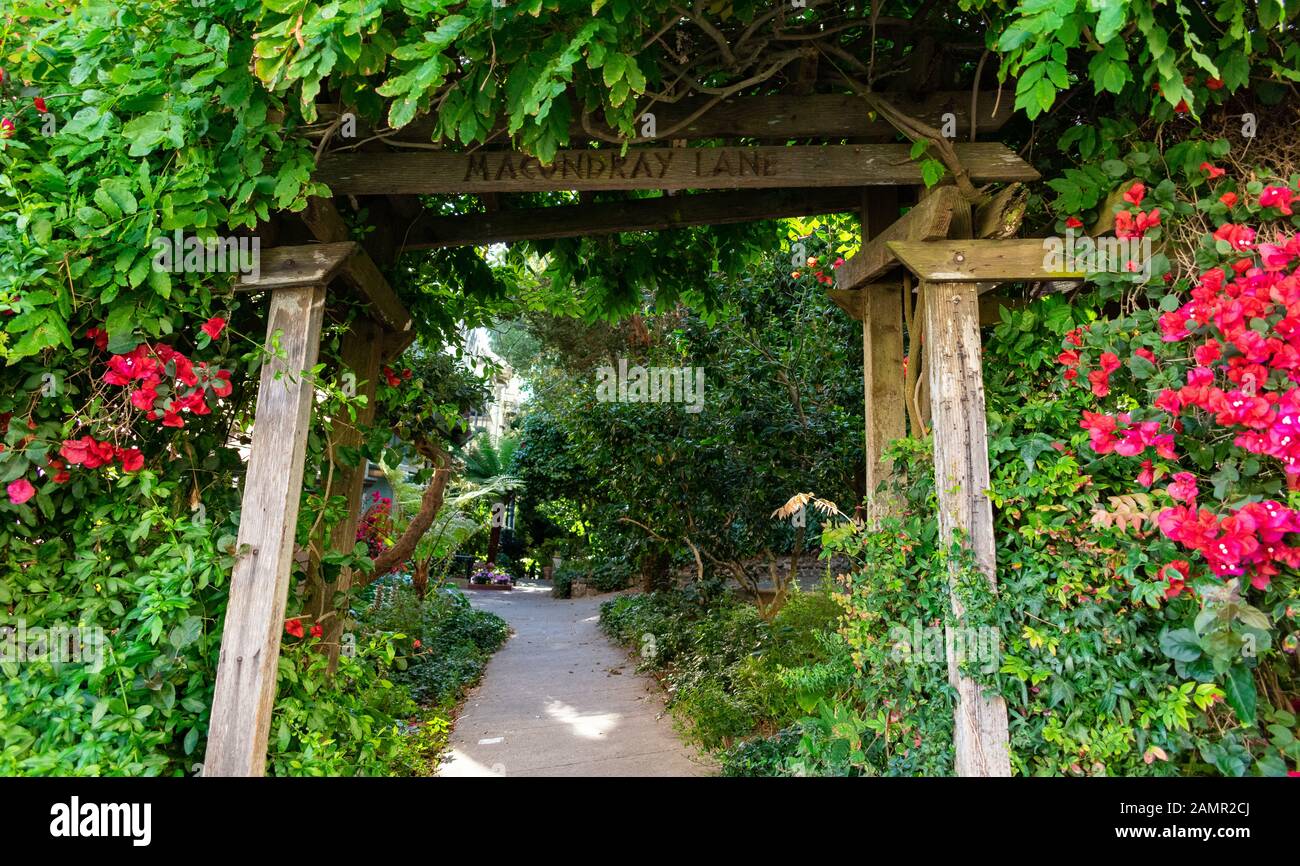 San francisco macondray lane hi-res stock photography and images - Alamy