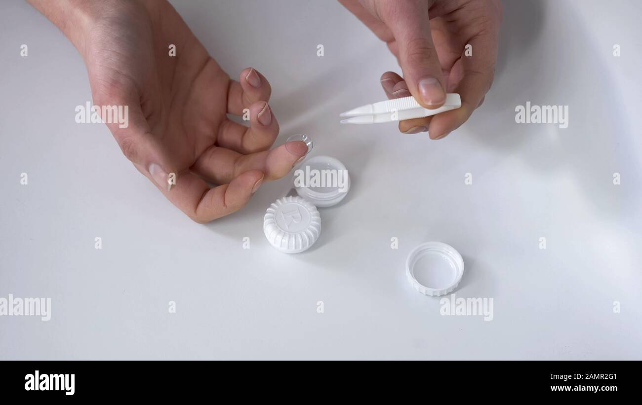 Visual impairment hi-res stock photography and images - Alamy