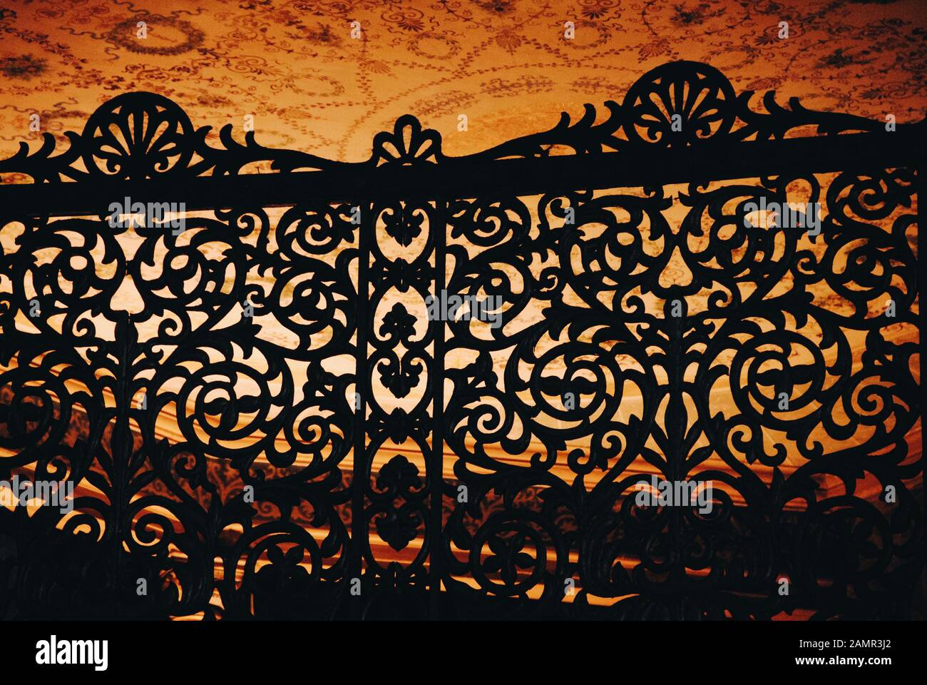 Vintage byzantine architecture illustration hi-res stock photography ...