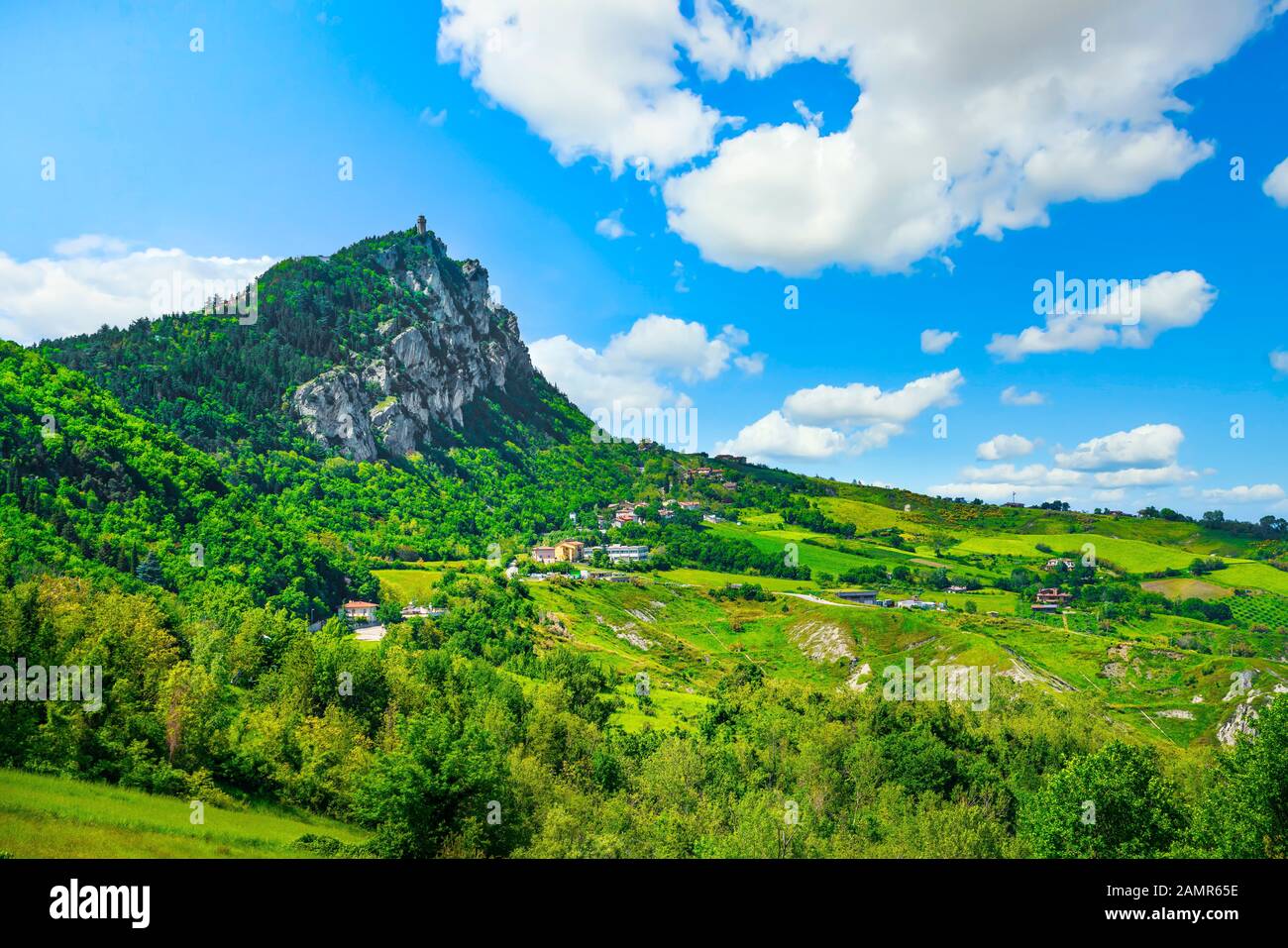Monte san marino hi-res stock photography and images - Alamy