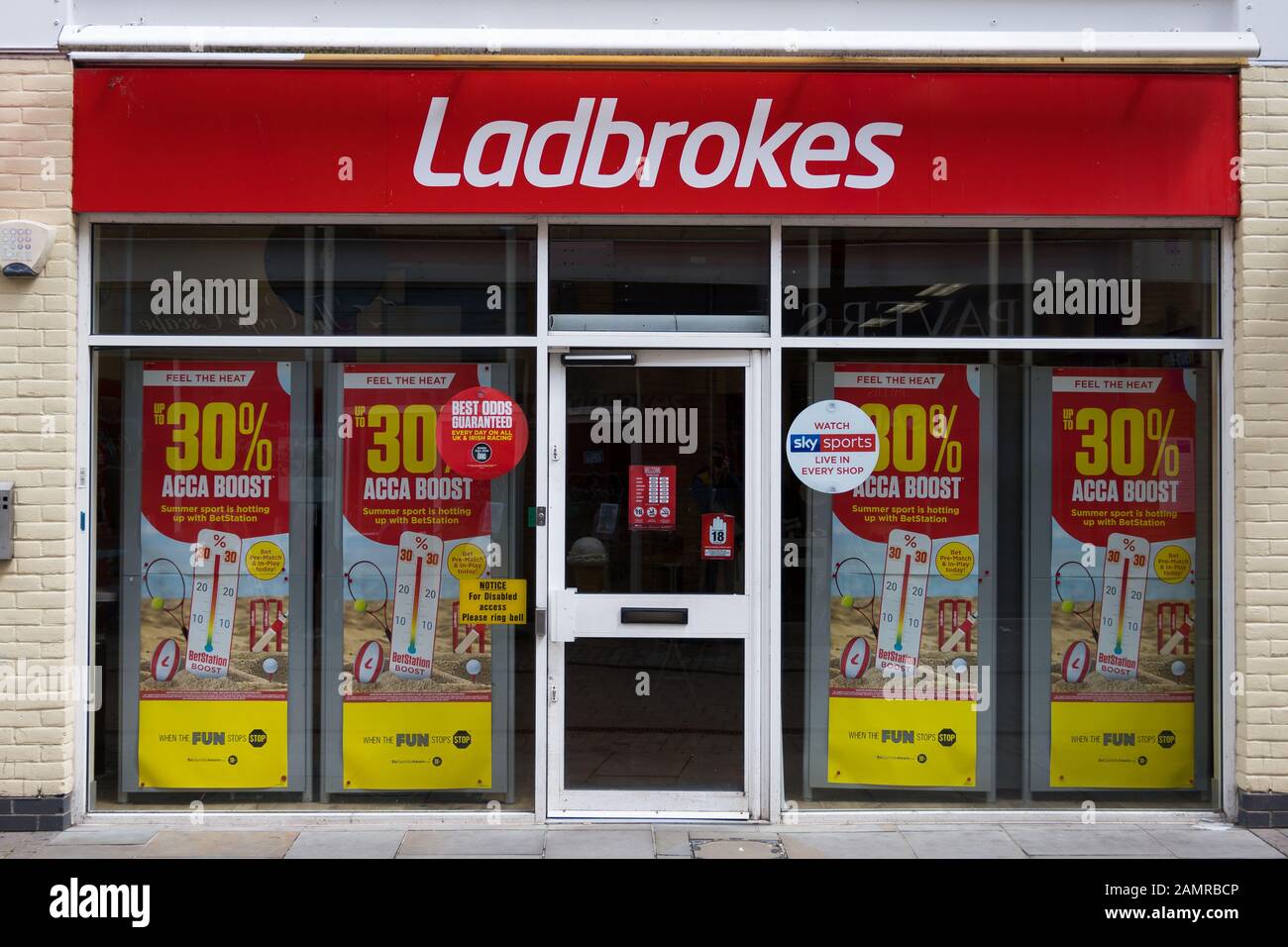 Ladbrokes retail hi-res stock photography and images - Alamy
