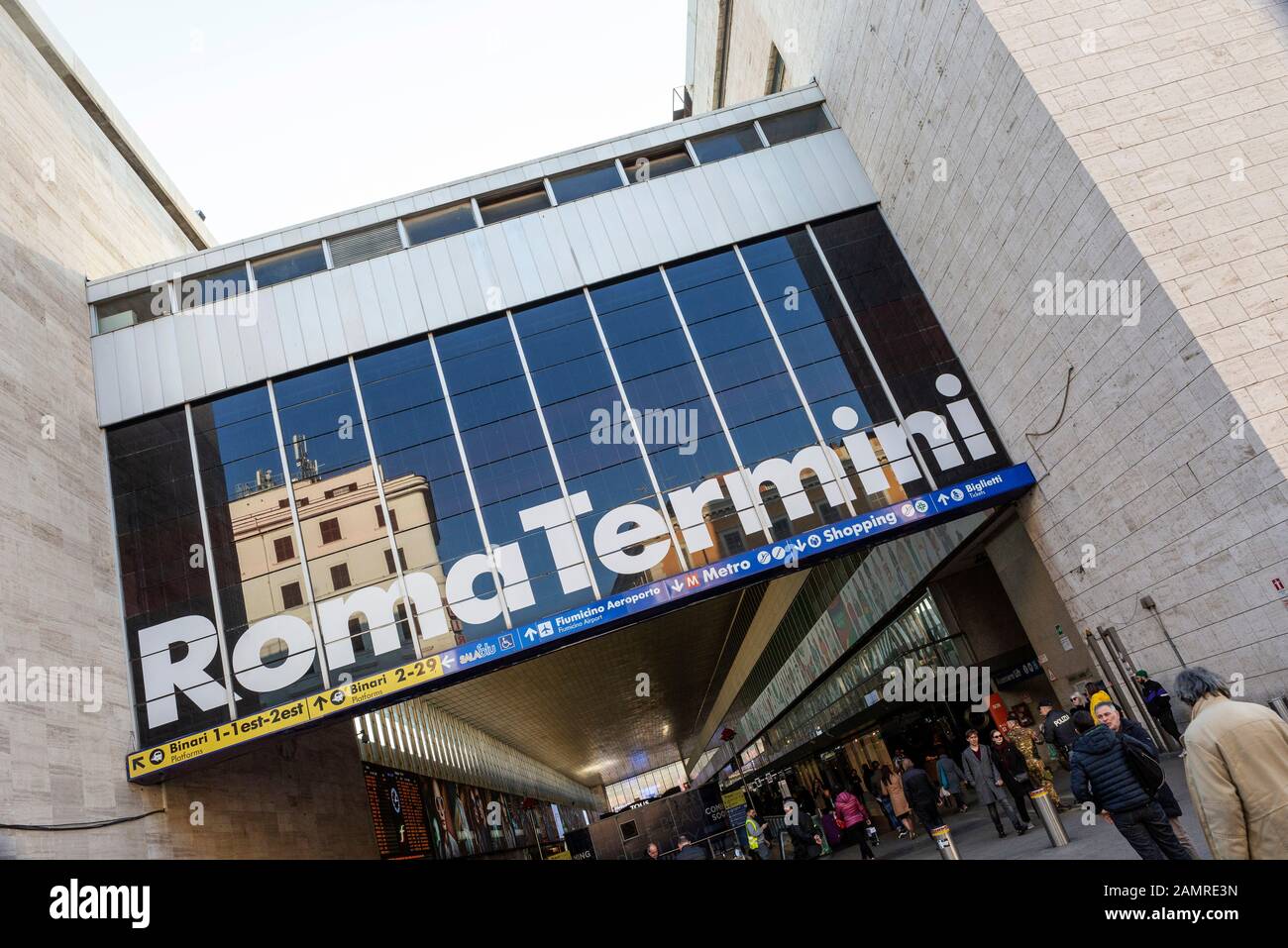 Entrance to the Stazione Termini in Rome Stock Photo - Alamy