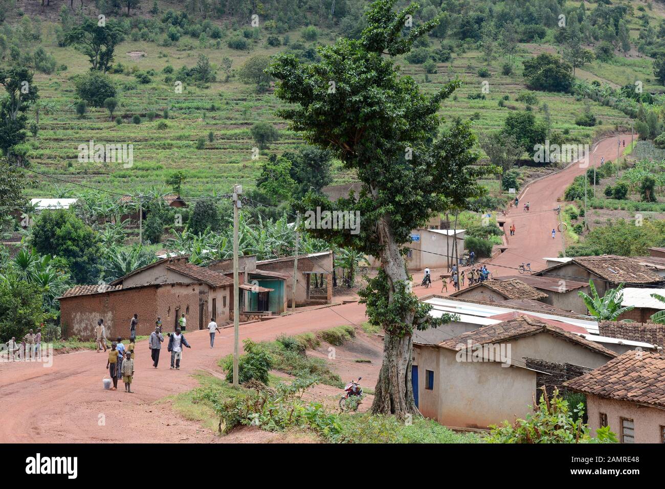 RWANDA, Butare, village near health center Gikonko Stock Photo - Alamy