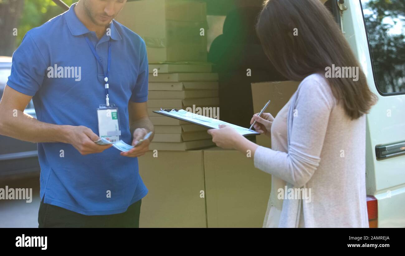 Delivery receipt form hi-res stock photography and images - Alamy