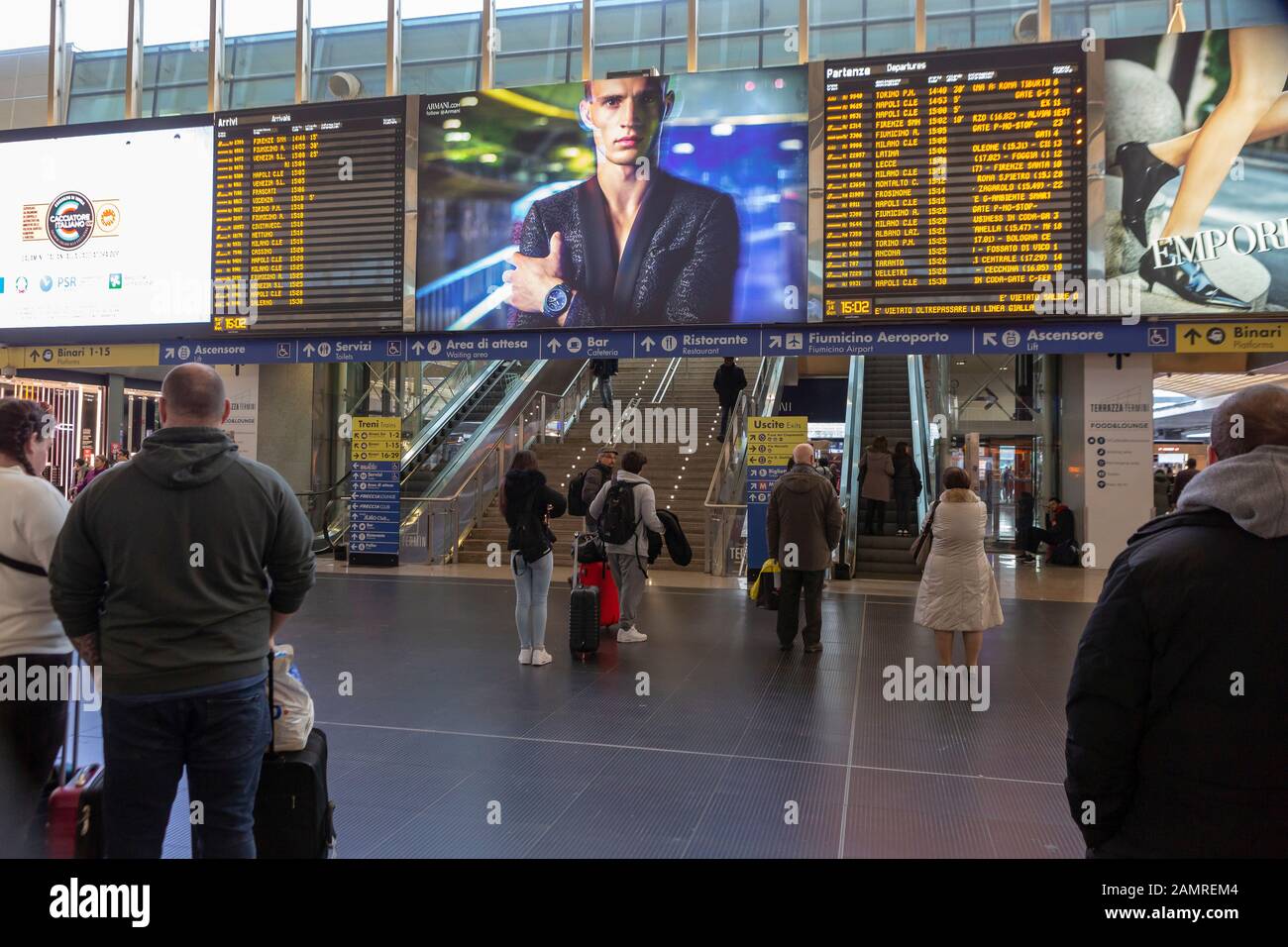 Main concourse in the Stazione Termini in Rome Stock Photo - Alamy