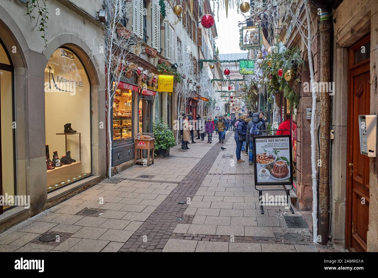 Shopping street strasbourg hi-res stock photography and images - Alamy