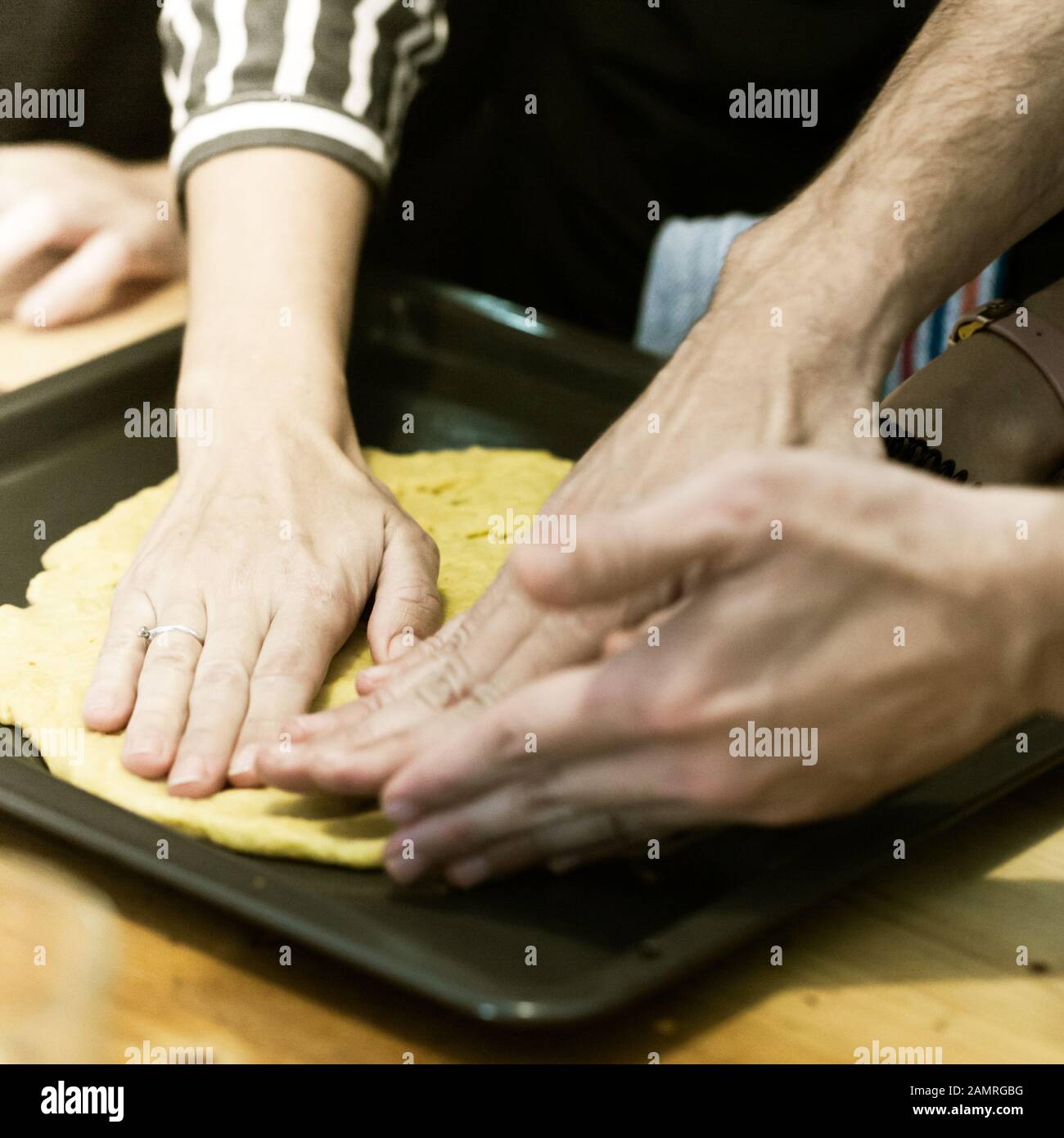 Team cooking class hi-res stock photography and images - Alamy