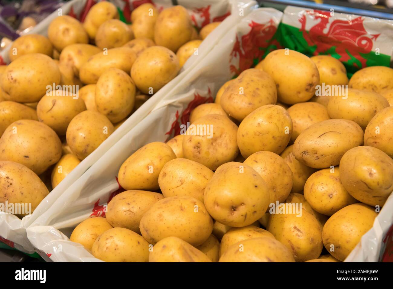 Potatoes on sale in a supermarket store in the UK Stock Photo - Alamy