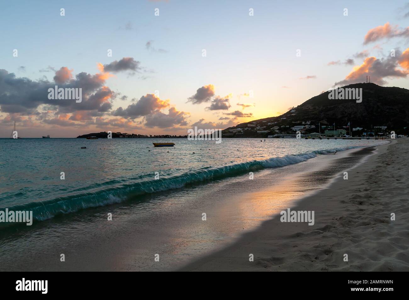 Orient beach st maarten hi-res stock photography and images - Alamy