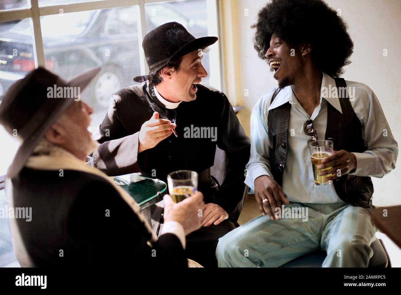 Party rejoicing hi-res stock photography and images - Alamy