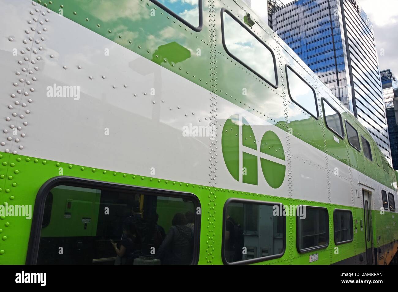 Go transit logo hi-res stock photography and images - Alamy