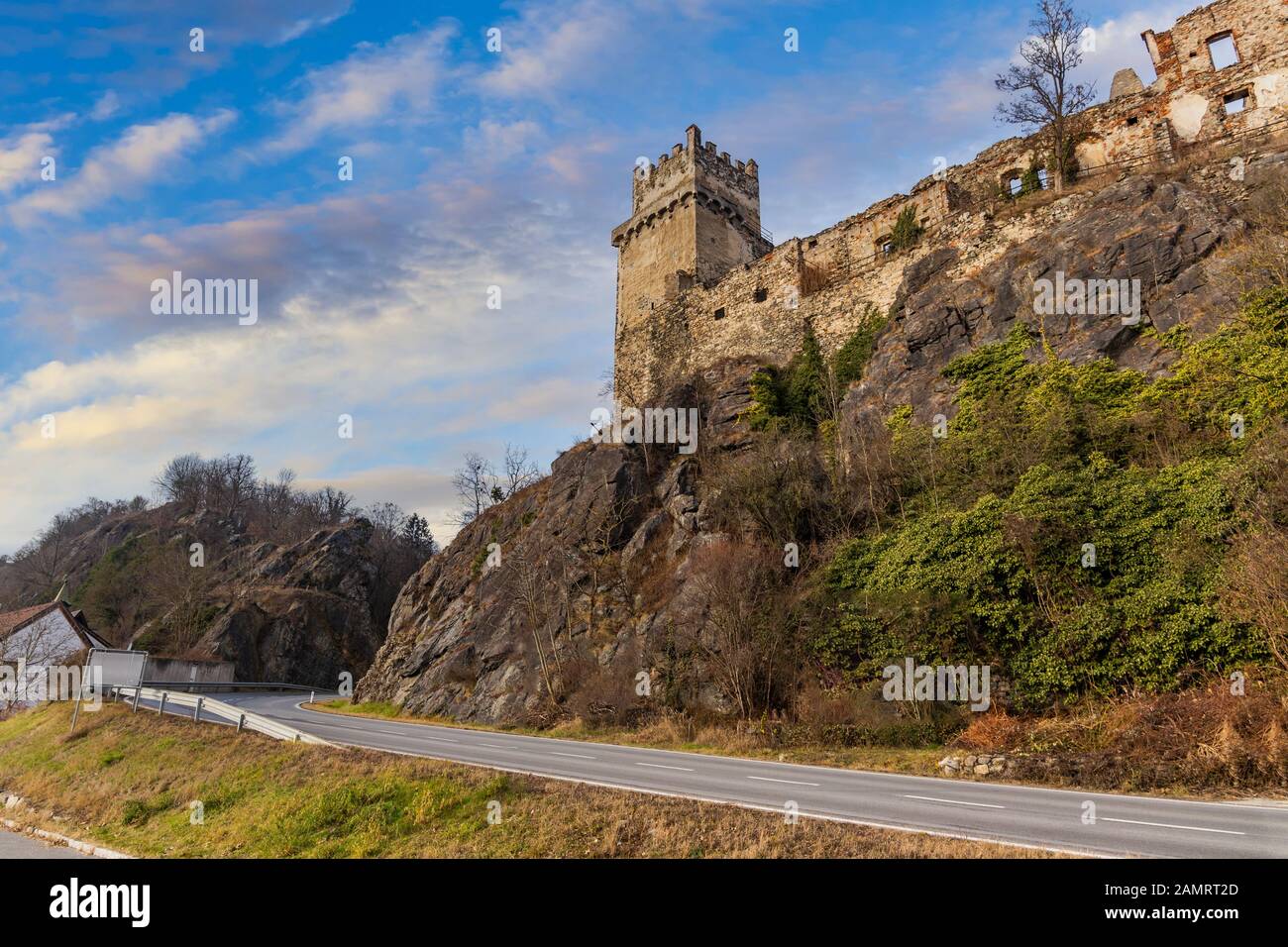 Austria abandoned medieval castle building hi-res stock photography and ...