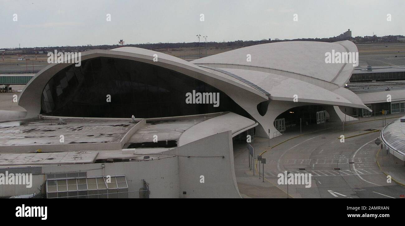 Twa terminal 1962 hi-res stock photography and images - Alamy