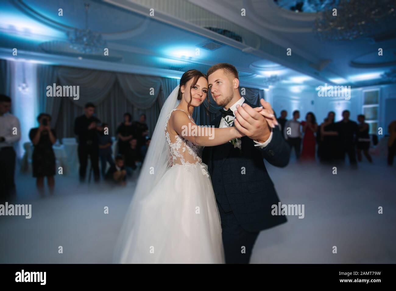 First wedding dance groom and bride in restaurant Stock Photo - Alamy