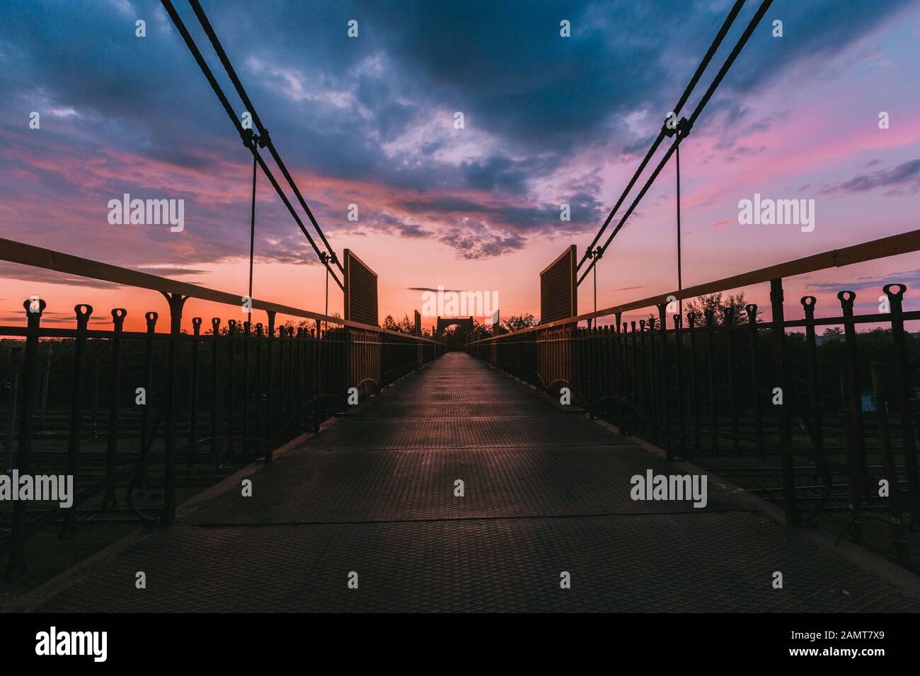 Construction railing hi-res stock photography and images - Alamy