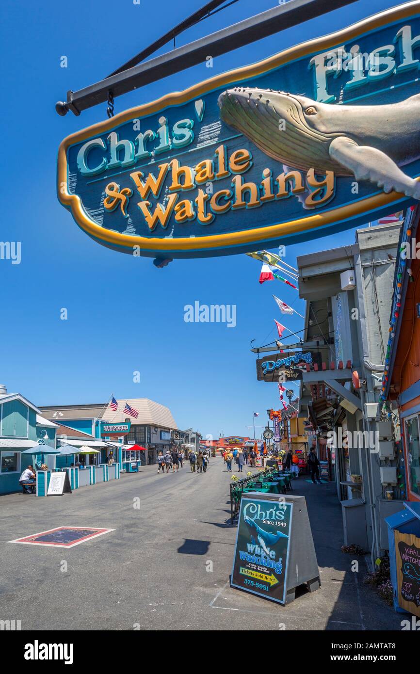 Shops on fishermans wharf hi-res stock photography and images - Alamy