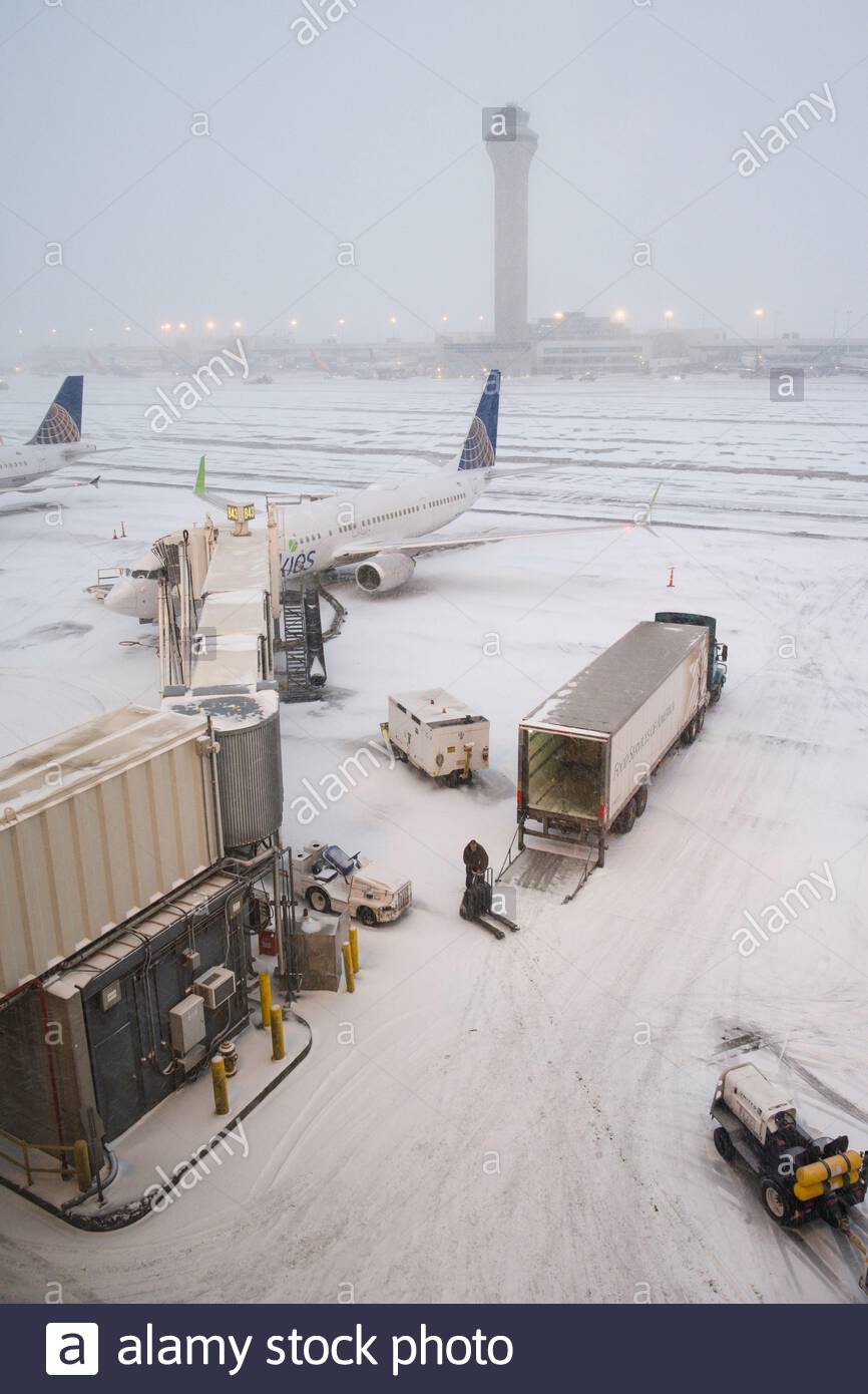 Concourse B High Resolution Stock Photography and Images - Alamy