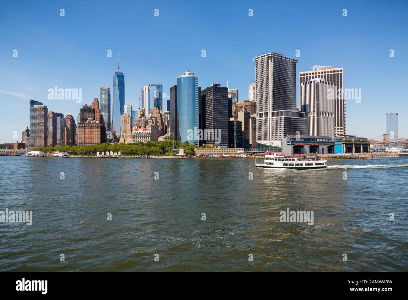 Ferry approach to city Stock Photo - Alamy