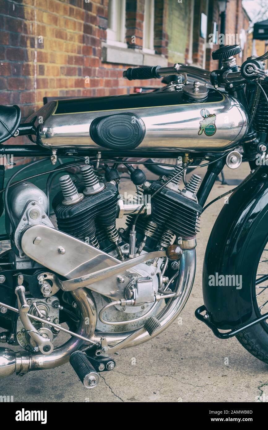Vintage matchless motorcycle hi-res stock photography and images - Alamy