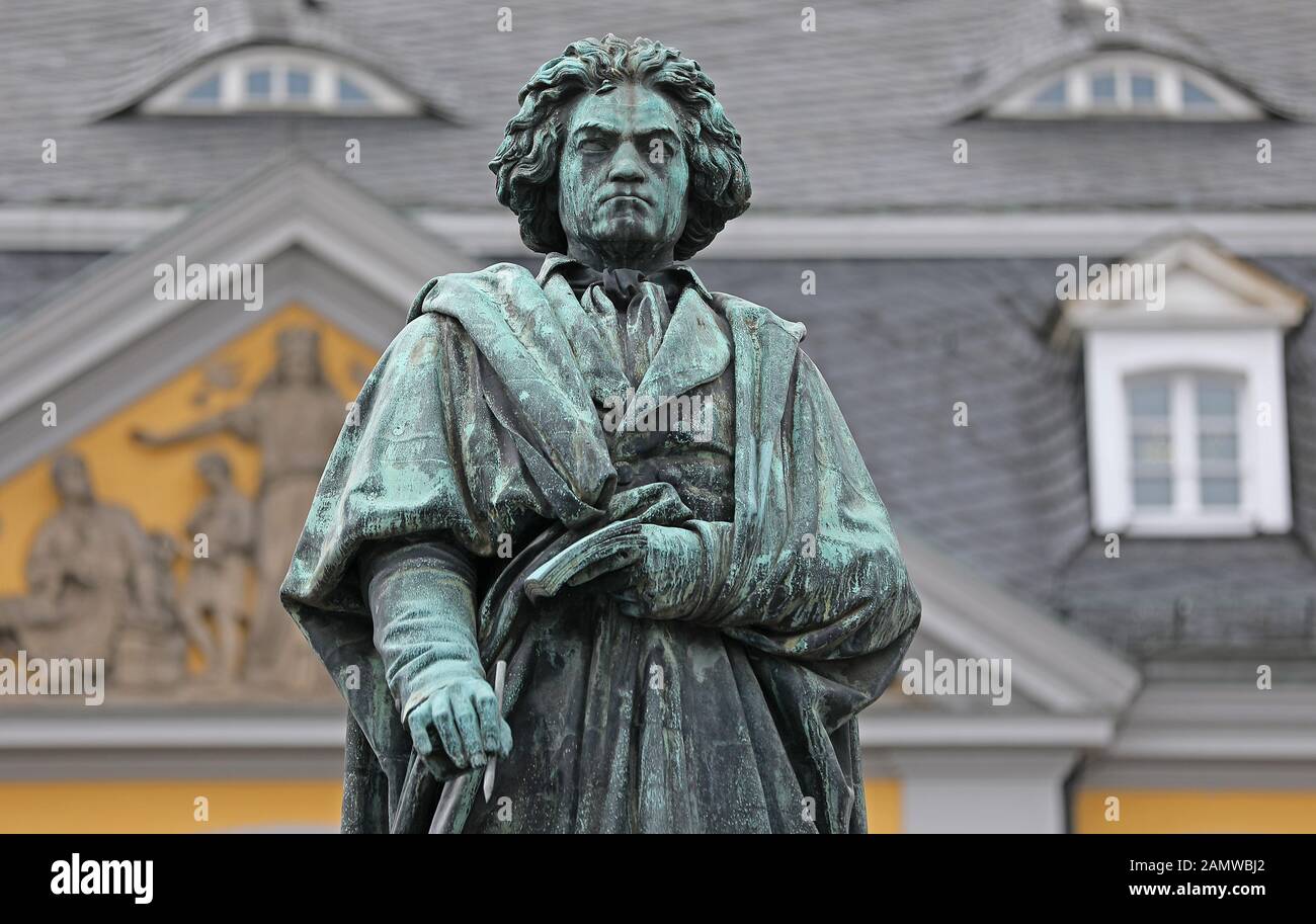 Bonn, Germany. 14th Jan, 2020. A statue of the composer Ludwig van ...