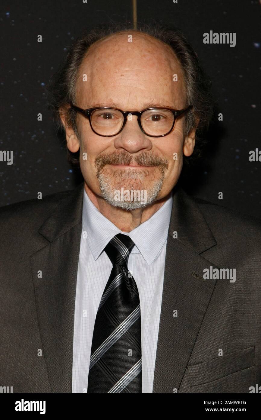 Ethan phillips hi-res stock photography and images - Alamy