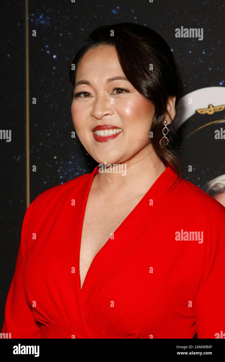 Los Angeles, USA. 14th Jan 2020. Suzy Nakamura attends HBO's premiere of "Avenue 5" at The ...