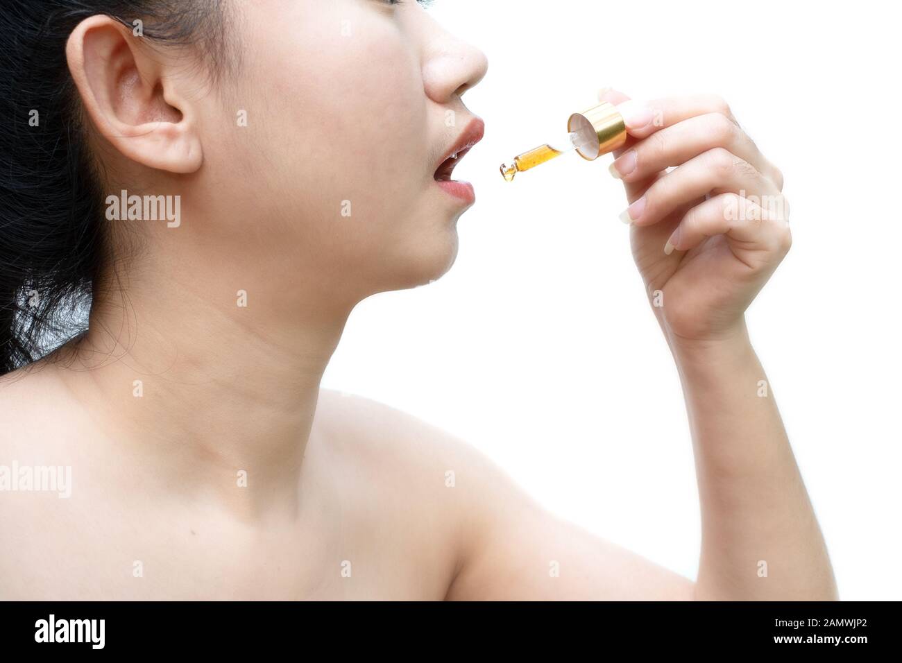 Mouth pipette hi-res stock photography and images - Alamy