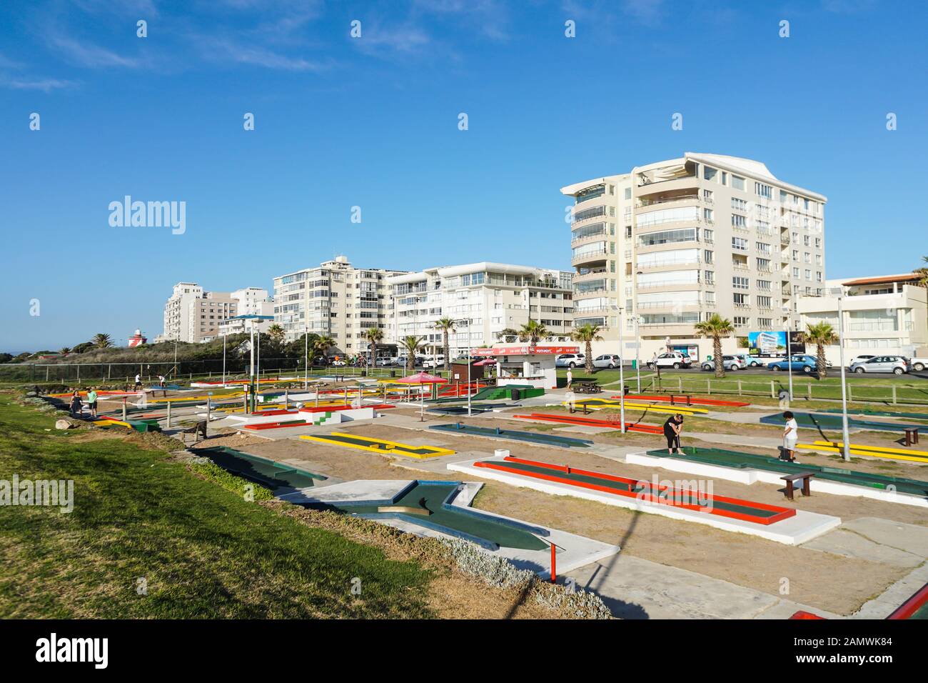 Blocks neighbourhood hi-res stock photography and images - Alamy