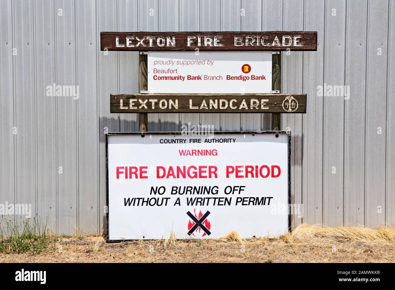 Lexton Australia / Lexton Country Fire Authority (CFA) Fire Station in ...