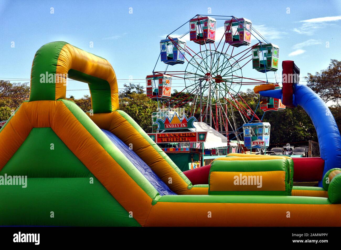 Antipolo City, Philippines - January 11, 2020: Ferris wheel ride and ...
