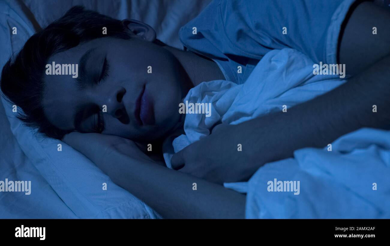 Sleep deeply hi-res stock photography and images - Alamy