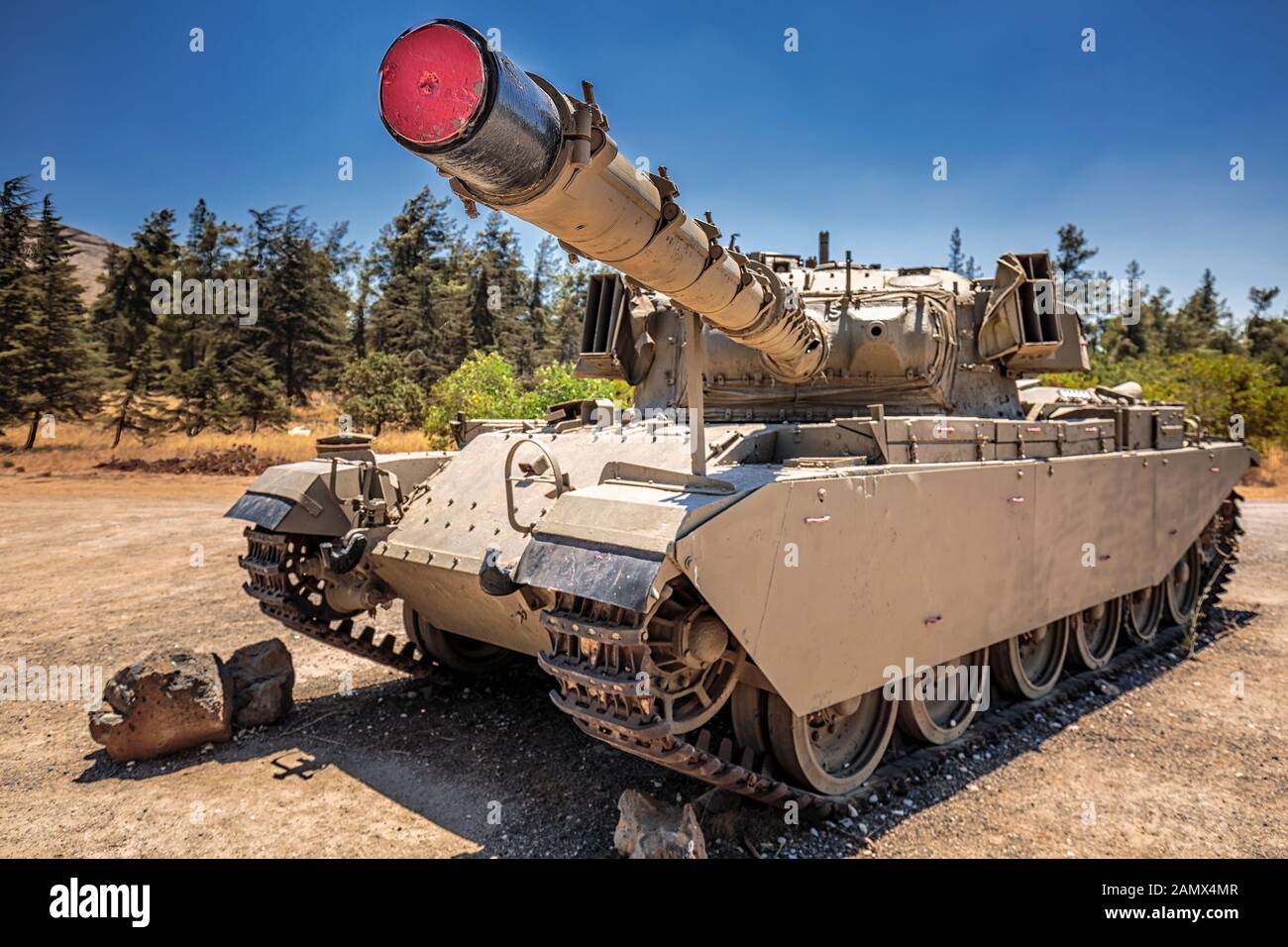 Israeli tank hi-res stock photography and images - Alamy