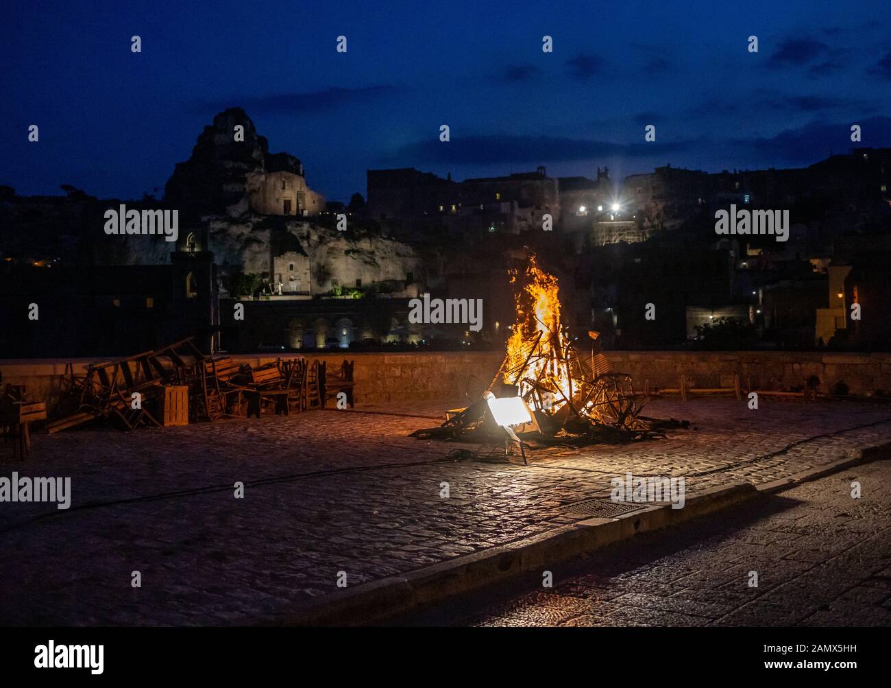 James bond explosion hi-res stock photography and images - Alamy