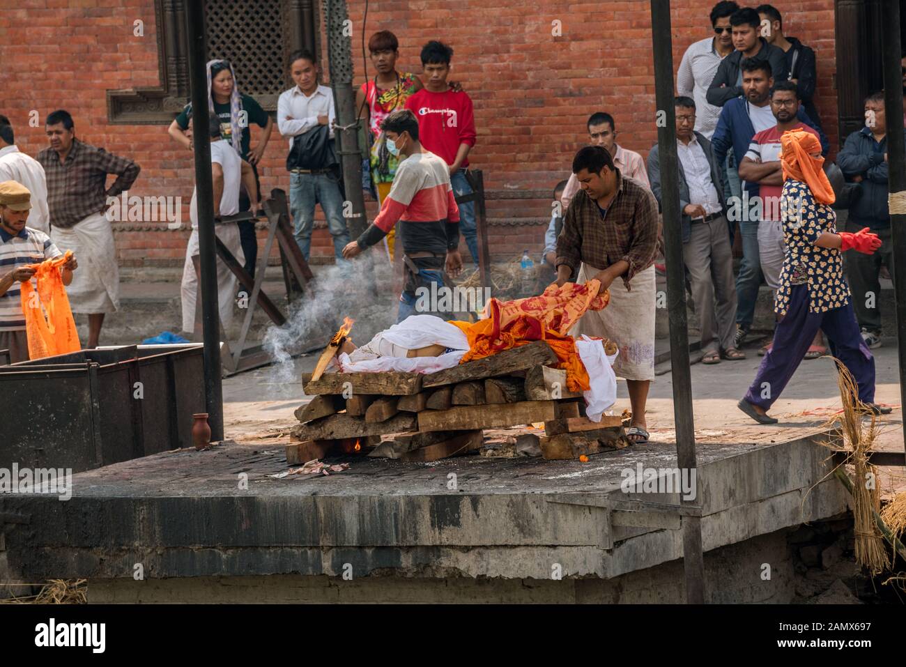 Cremation ghats along Bagmati river at Pashupatinath complex, Kathmandu ...