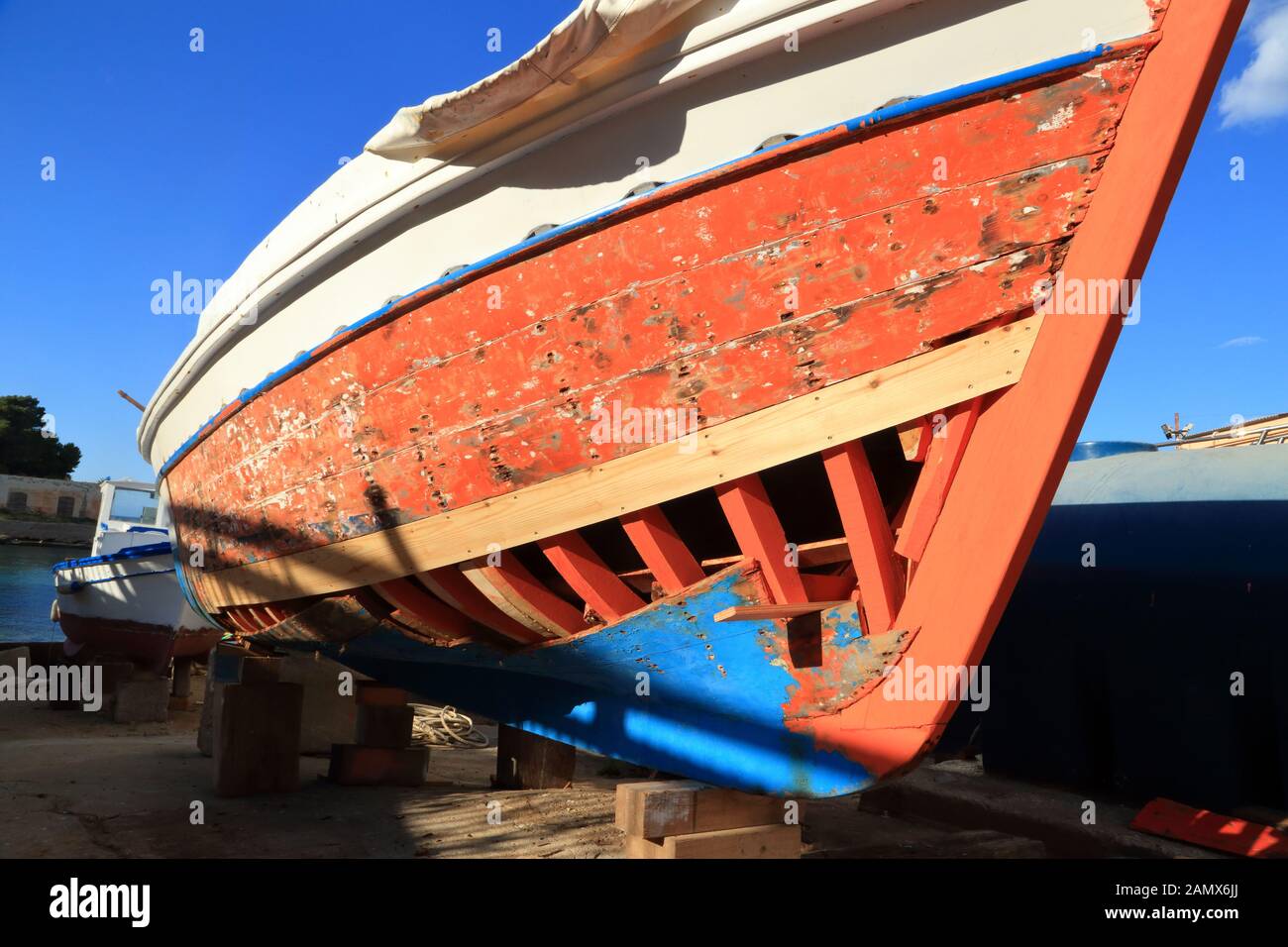 Fishing boat repair hi-res stock photography and images - Alamy