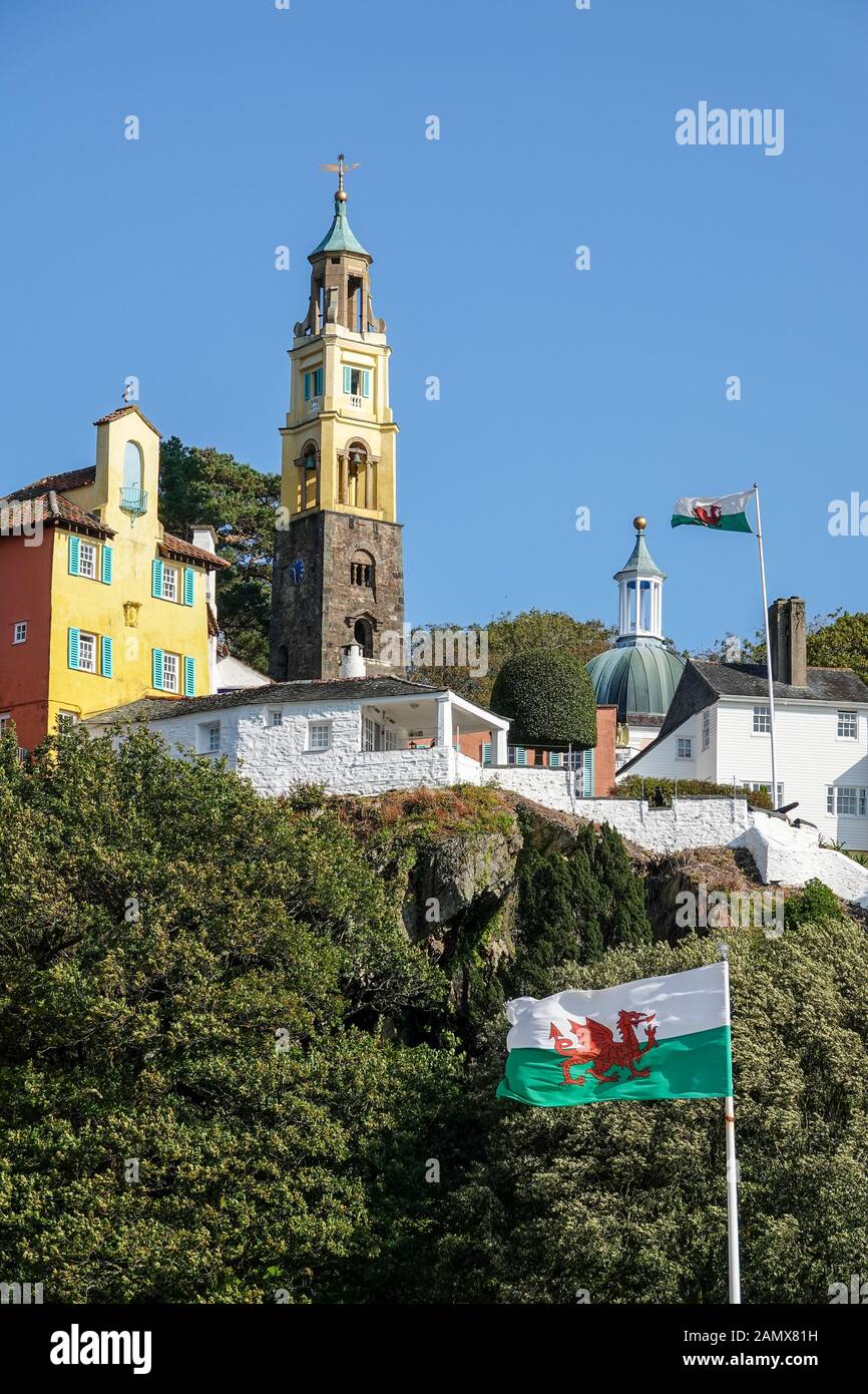 Famous welsh tourism attraction hi-res stock photography and images - Alamy