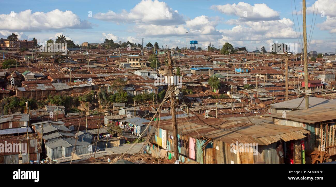 Shanty town on the edge of Nairobi, Kenya Stock Photo - Alamy